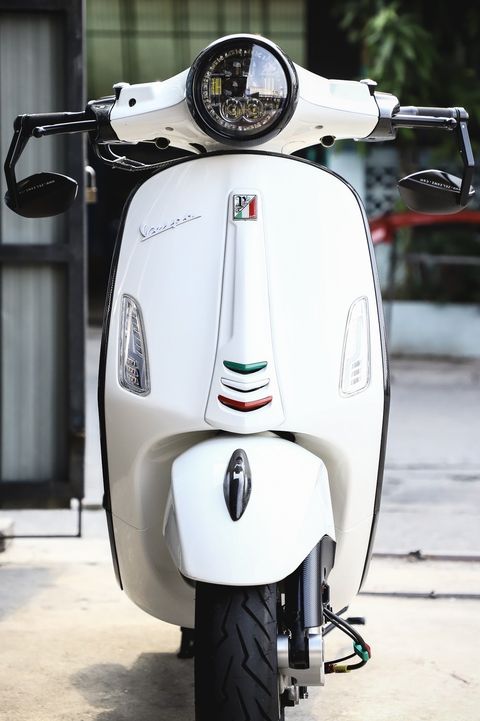 LED Headlight Vespa Primavera – Vespa Planet