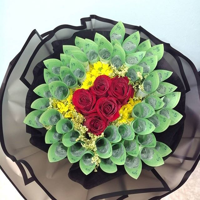 Code HB0025 : Money Bouquet – Iz Dew Florist & Gift