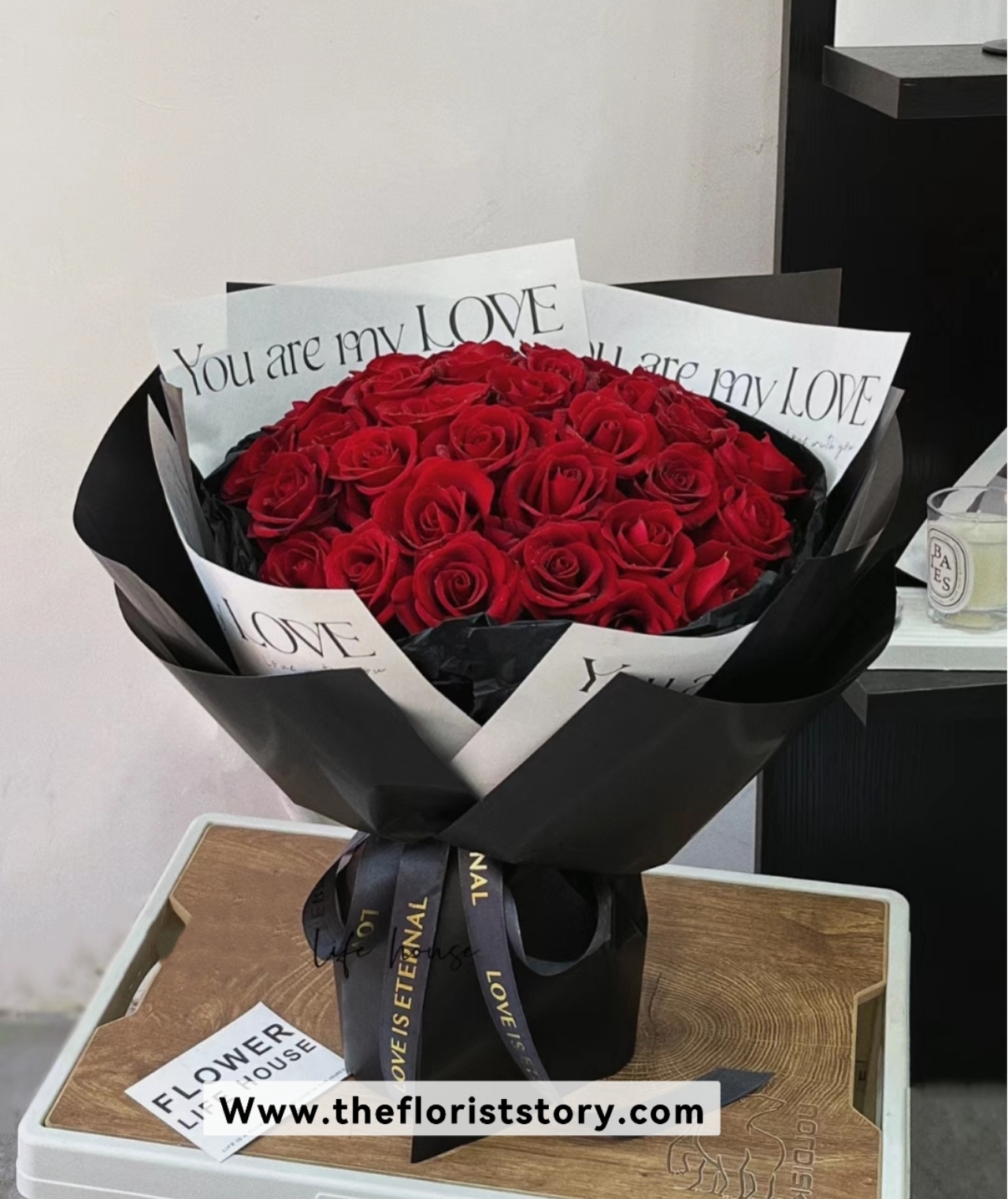 Roses Bouquet - 33 stalks – The Florist Story ( Florist Johor Gift Shop ...