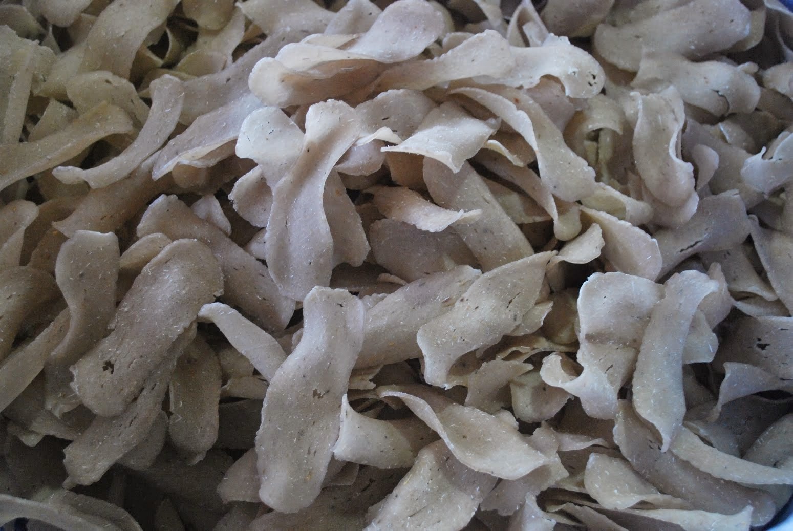 Keropok Ikan Terengganu Cap Rong Seri [ Halal Certification ] 180G ...