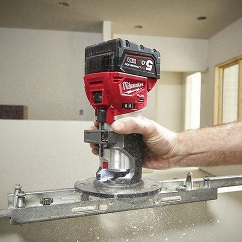 Milwaukee M18 FUEL Trim Router / FTR / Cordless Trimmer / Electric Hand ...