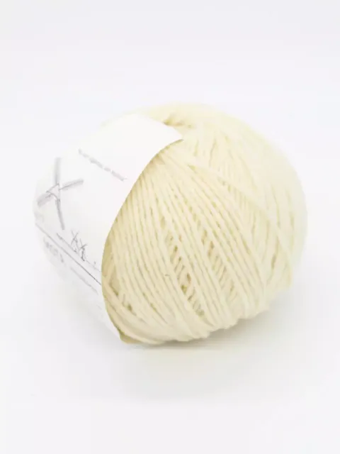 Mota - Natural White 天然白 – TOMO KNIT FEVER SHOP 編織狂熱工作室