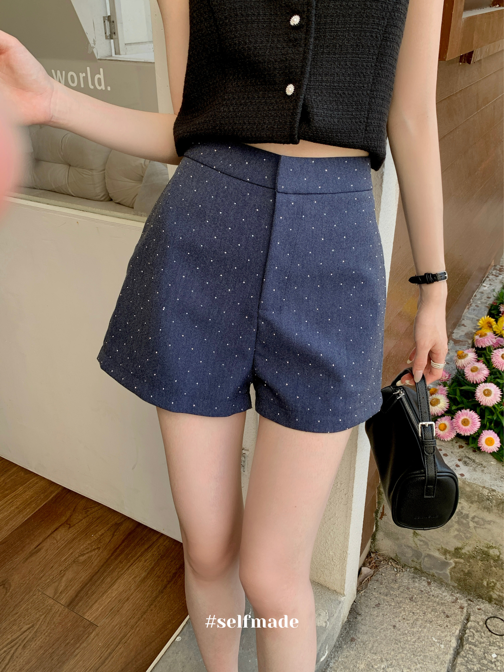 26' MAISON NOCTURNE TAILORED SHORTS IN NAVY BLUE – LITTLETICKLE