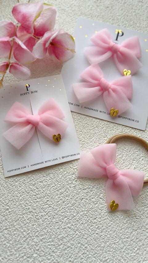 Poppy Bow Premium Petite Classic Bow // Fairytale
