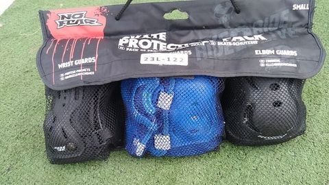 Y42M NO FEAR Skate Protection Pack Wrist Guards Knee Guards Elbow ...
