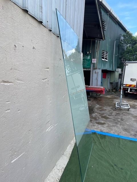 B414 Panel Kaca 12 mm 100 x 246 cm Tempered Glass Panel – Ecomax Budget ...