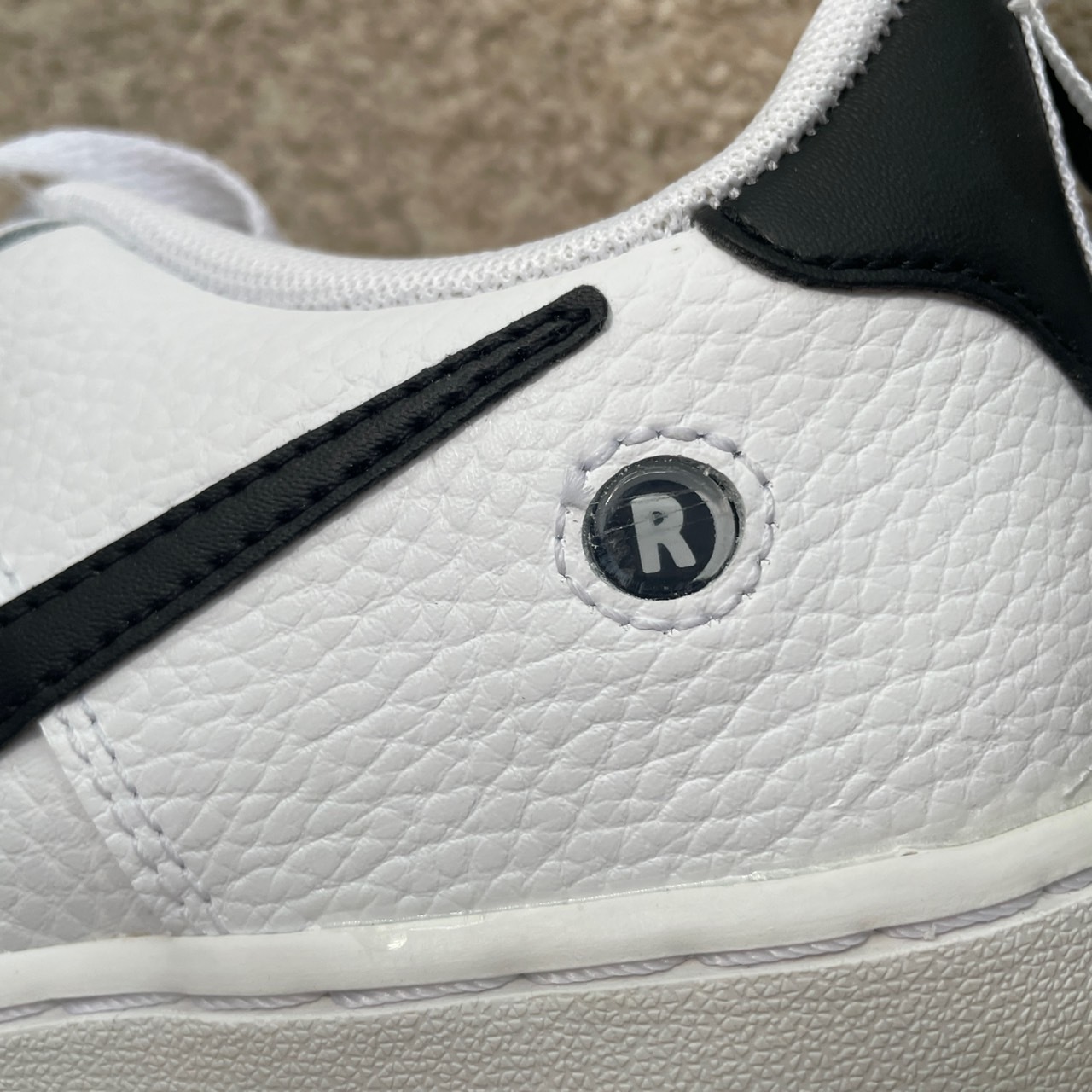 「NG商品」Nike Air Force 1 LV8 Utility 白黑【AR1708-100】A – MiffyUSA米菲美國