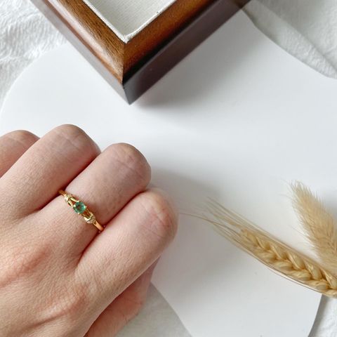 L1190 & L1114 : Emerald Ring (Adjustable) – Lynette Lee Jewellery