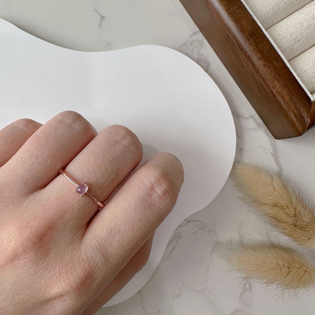 L1211 : Moonstone rings (All adjustable) – Lynette Lee Jewellery