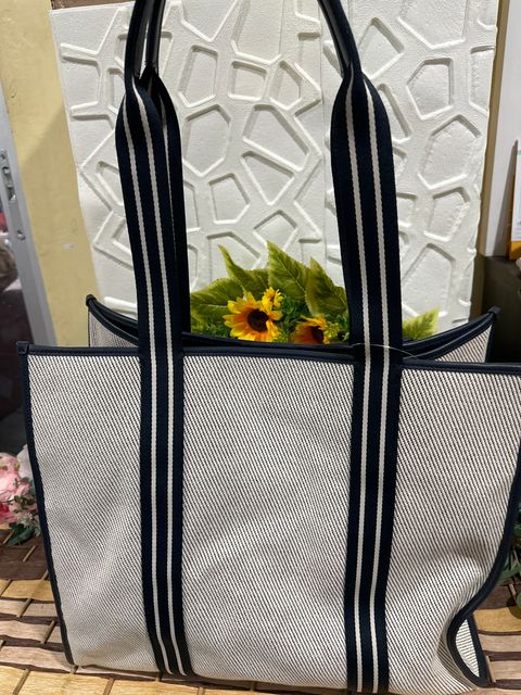 KATE SPADE OTHER GRAND SLAM TENNIS ROCKET – USA With Love