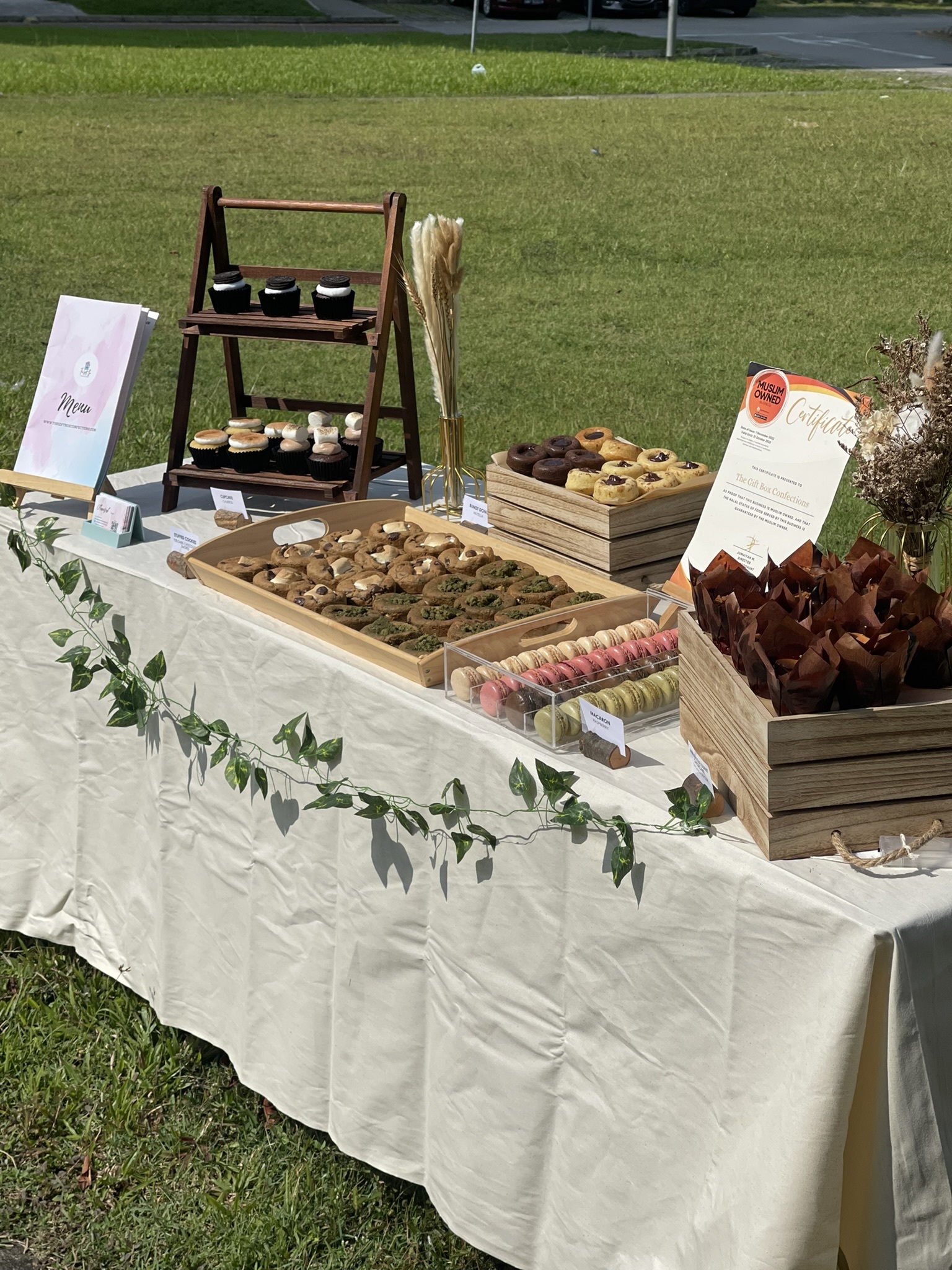 Dessert Tables – The Gift Box Confections