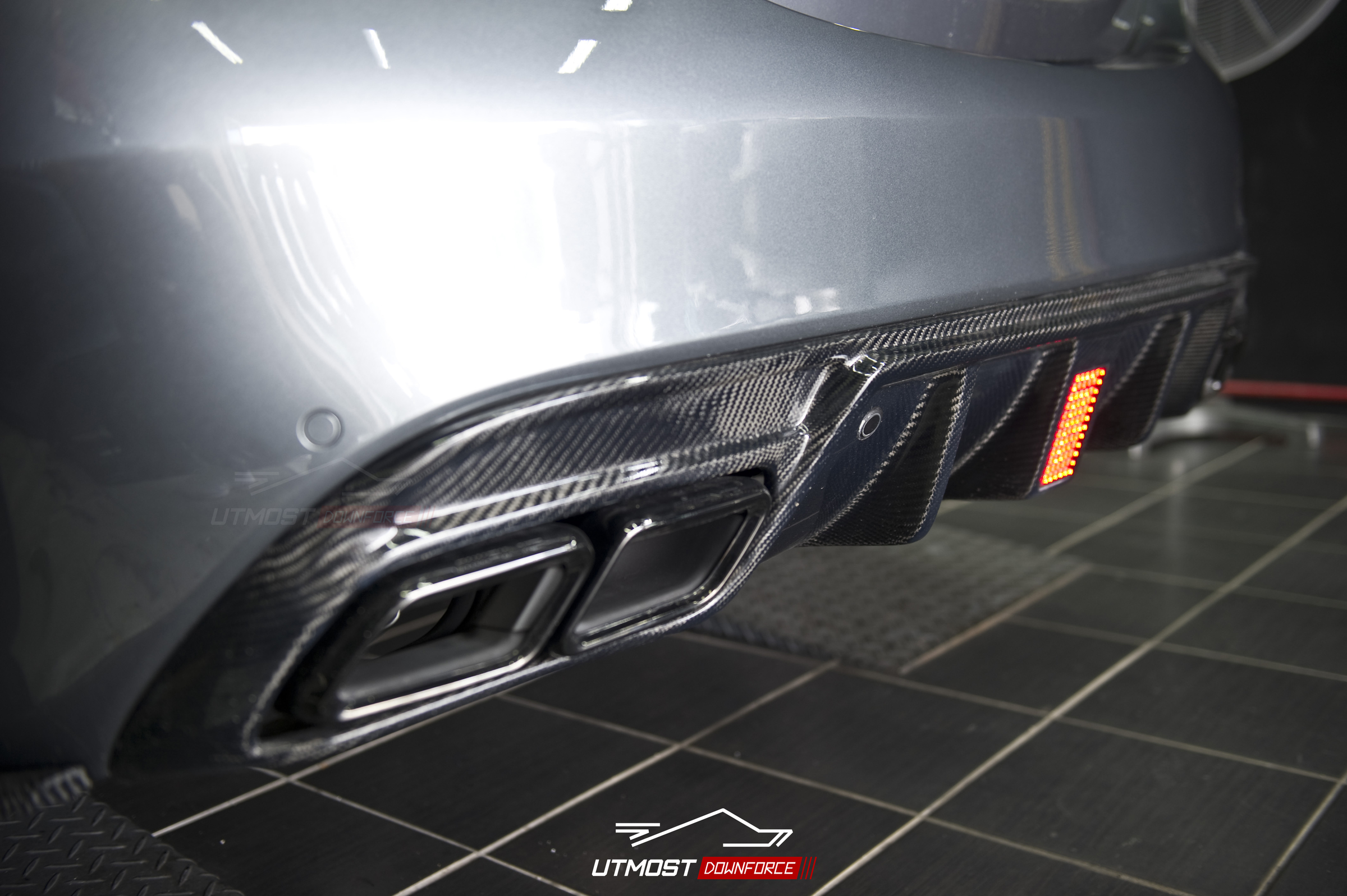 MB W205 C Class S Design Carbon Diffuser – Utmost Downforce Garage