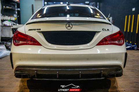 Mercedes Benz C117 CLA AMG Carbon Spoiler – Utmost Downforce Garage