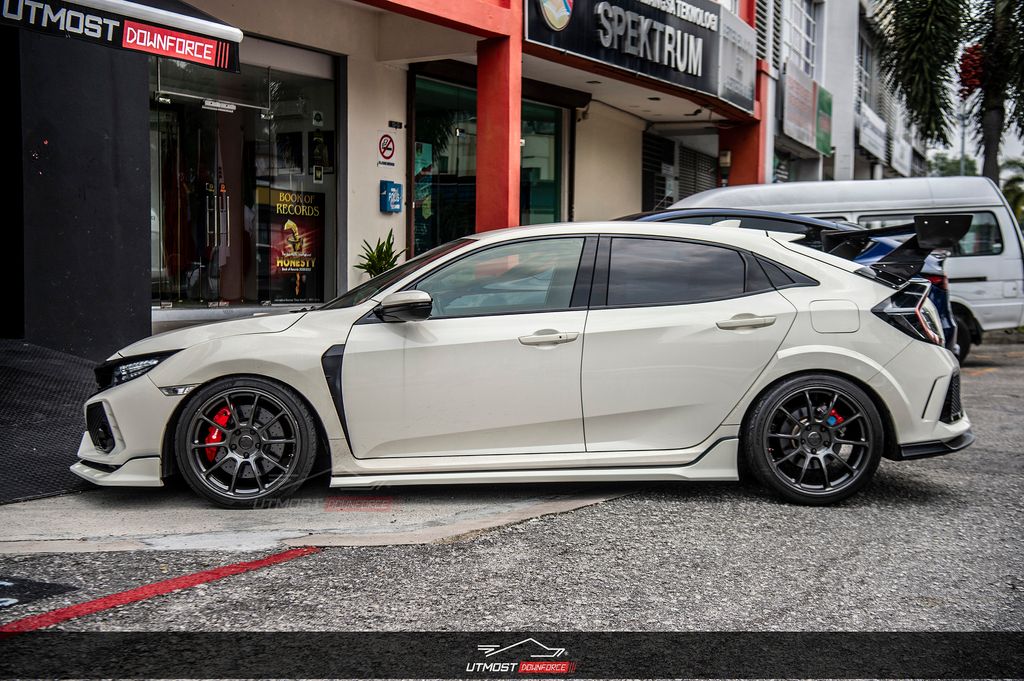 Honda FK8 Type R M Design FRP Body Color Aero Kit – Utmost Downforce Garage