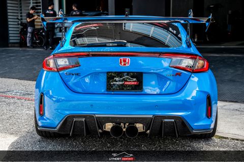 Honda FL5 Type R | SP Design | Swan Neck GT Wing | Dry Carbon – Utmost ...
