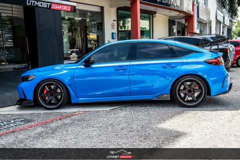 Honda FL5 Type R | CMST | Side Skirt | Dry Carbon – Utmost Downforce Garage