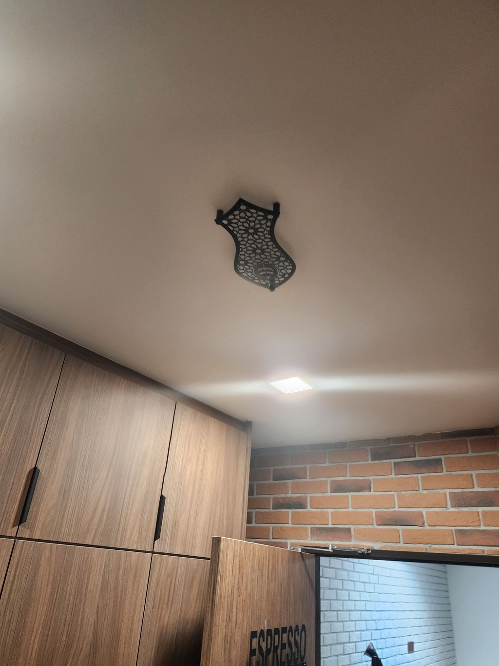 3D Modern Kiblat / Qibla signage in Steel – Eve Global Solutions