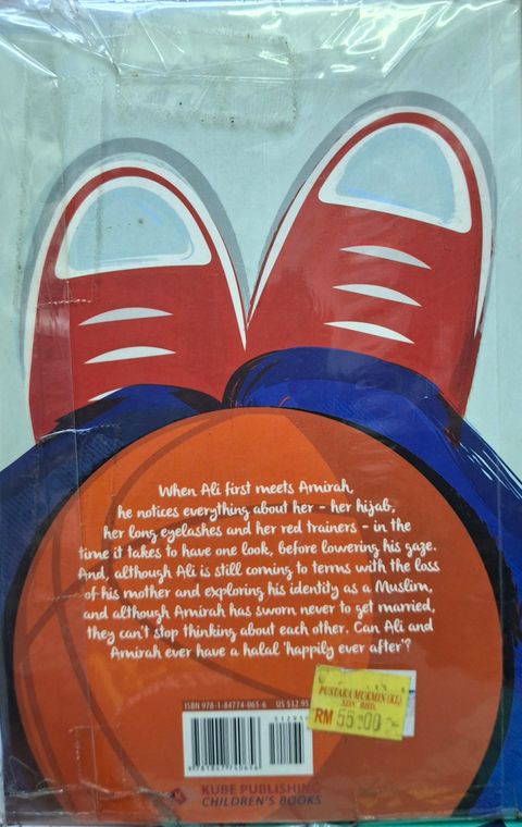 She Wore Red Trainers by Nai'ma B. Robert – Pustaka Mukmin KL - Malaysia's Online Bookstore