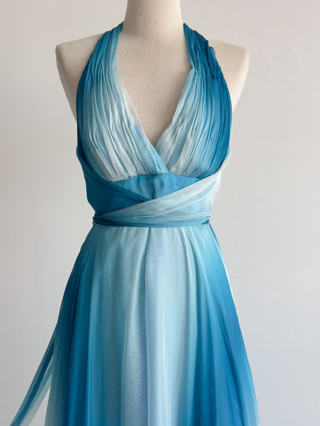 Juju & Christine Ombre Ethereal Chiffon Gown (S-M) – Violette Wears