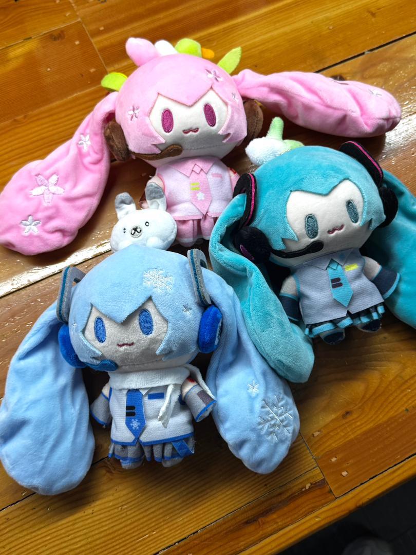 Hatsune miku Plush Snow Rabbit / Sakura miku / Leek Miku – Epoch Story