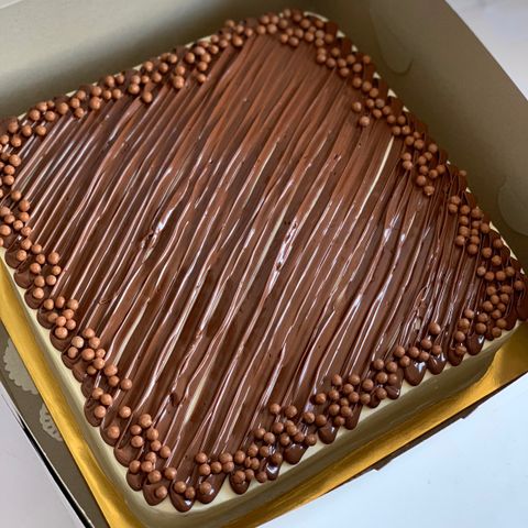 Nutella Red Velvet Square Cake – Scrumptious Sugar