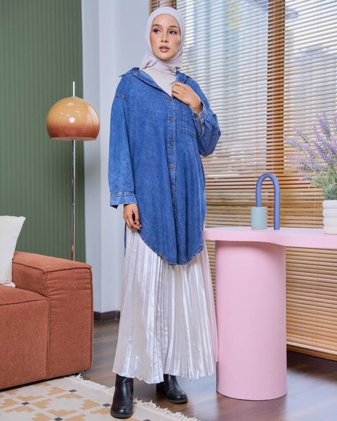 [TOP ONLY] Reeta Denim Outer Tunic – HAURA WEAR