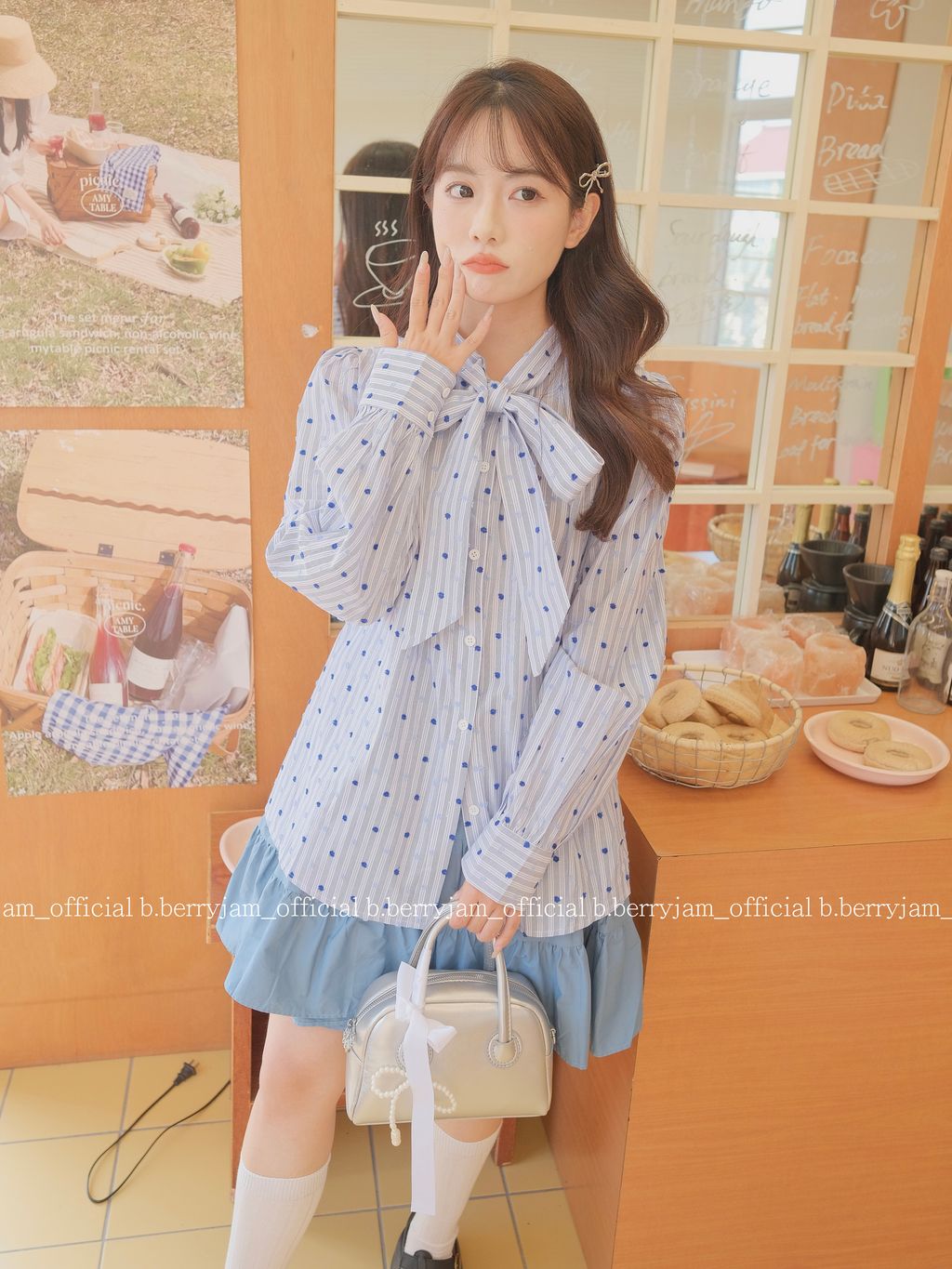 少女選物 點點條紋綁帶襯衫 – 小莓波醬