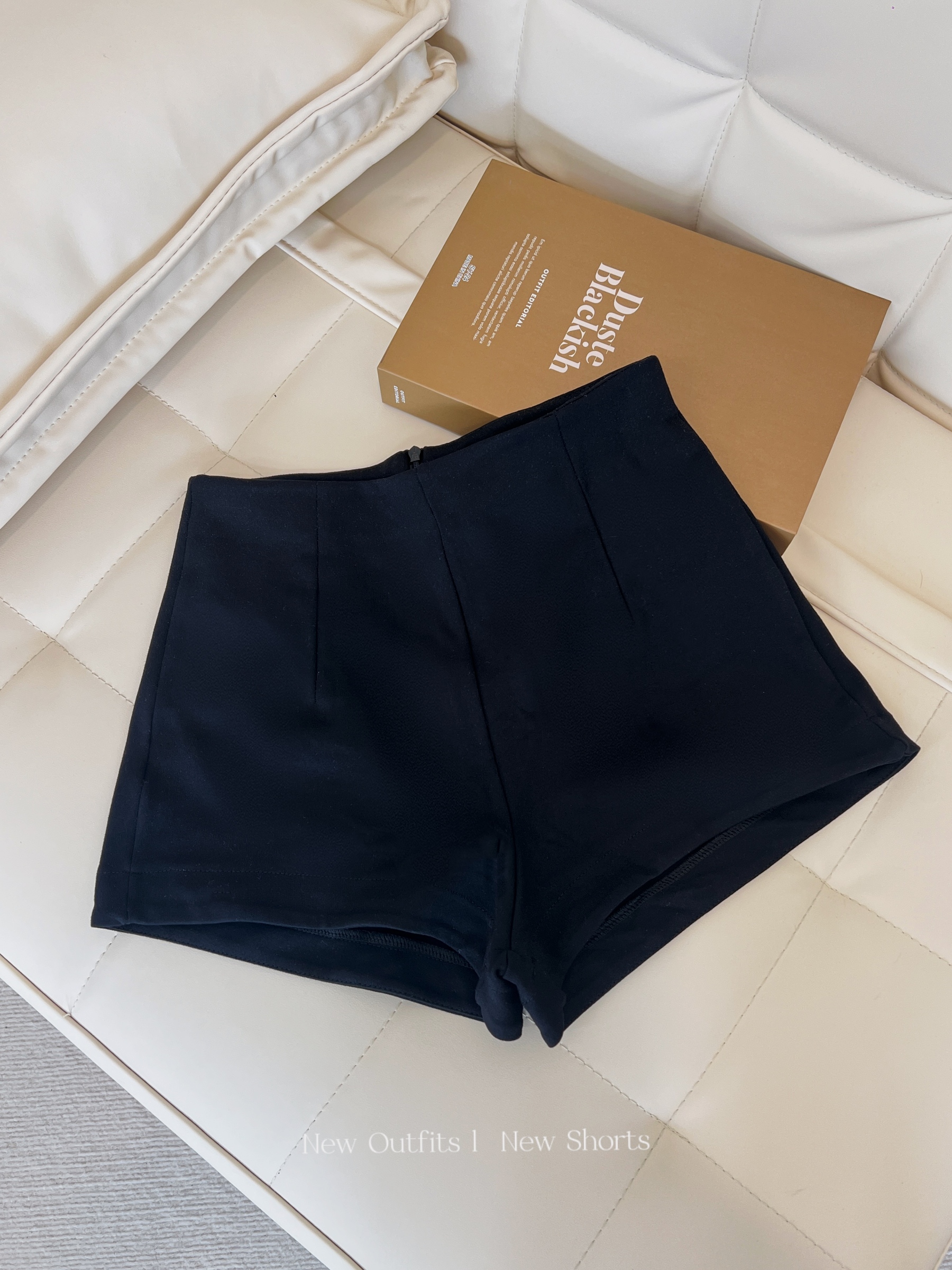 MIDSUMMER CLOTHING