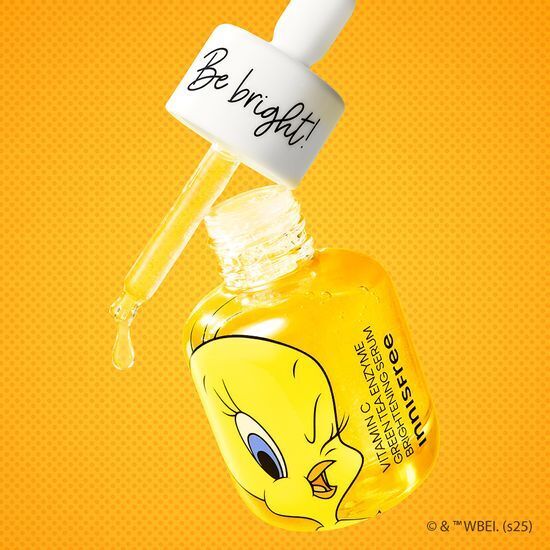 ( OLIVEYOUNG PRE ORDER ) Innisfree Vitamin C 7-day Tone-up Serum 30 ML+ 30 ML + Tweety Pouch ...