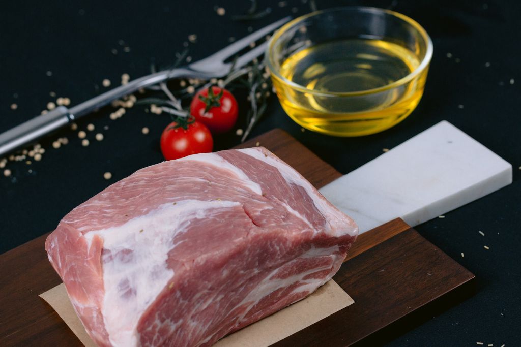 Premium Pork Collar Meat (500g) 顶级夹心肉 – Maison Billions