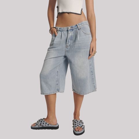 ONETEASPOON | 女 SOFT BLUE BEASTIE LOW WAIST WIDE LEG DENIM SHORTS 低腰牛仔寬 ...