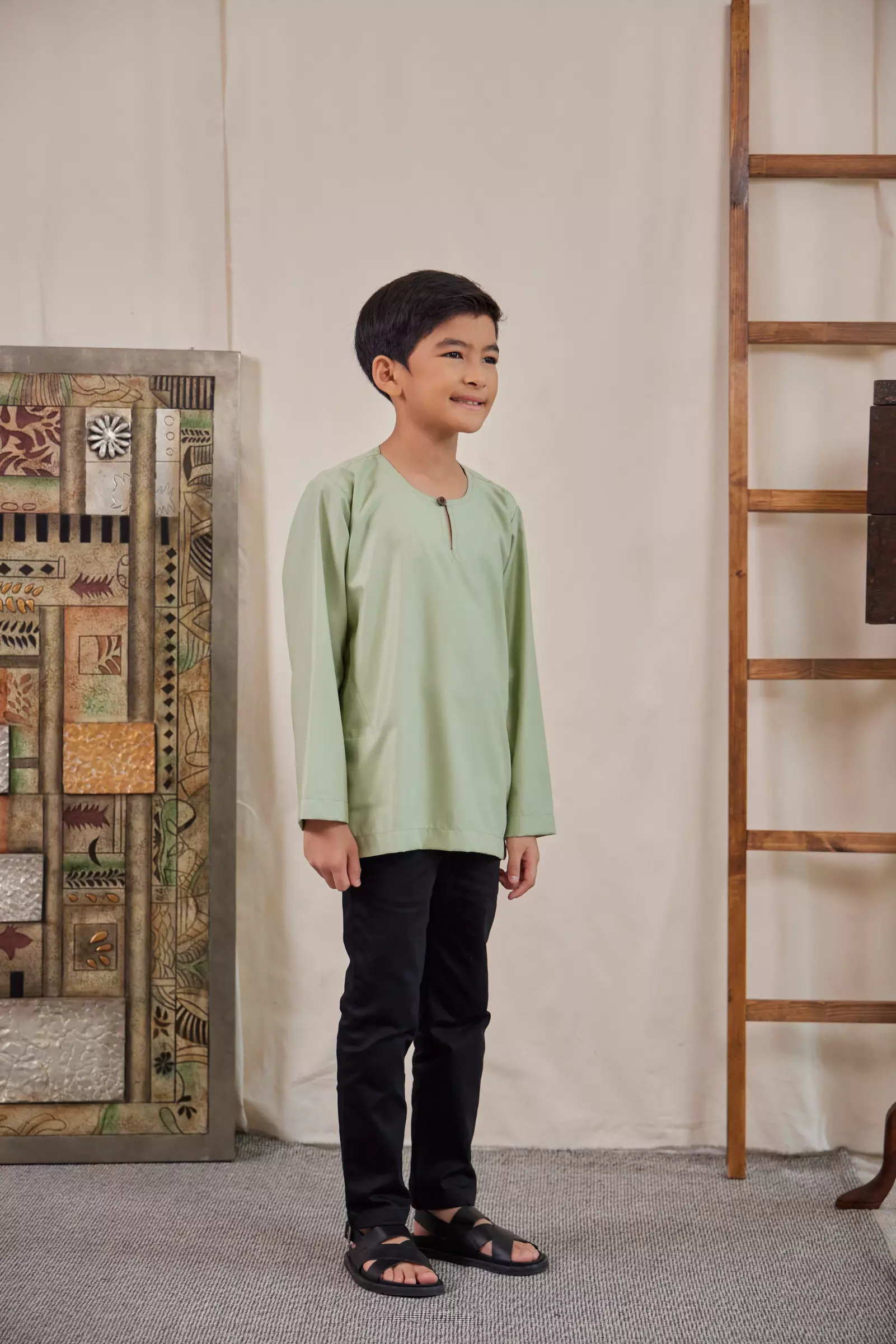 New In – SYAZAN.CO