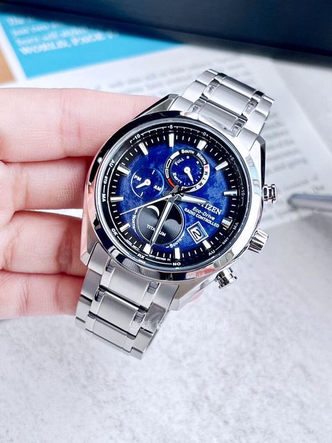 CITIZEN 星辰 光動能五局電波月相男錶 藍月款 BY1010-81L 公司貨 – 億錶行手錶專賣店