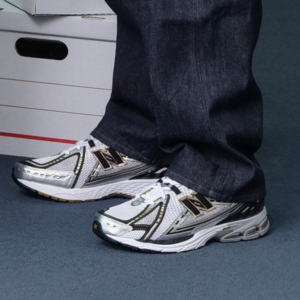 Newbalance 1906RA new size 13 22
