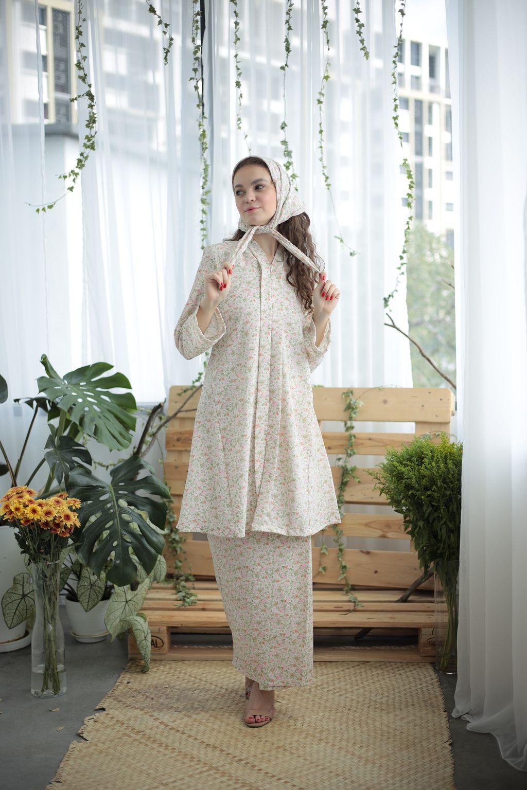 Merdu Kebarung in Cream – Bayu Somerset