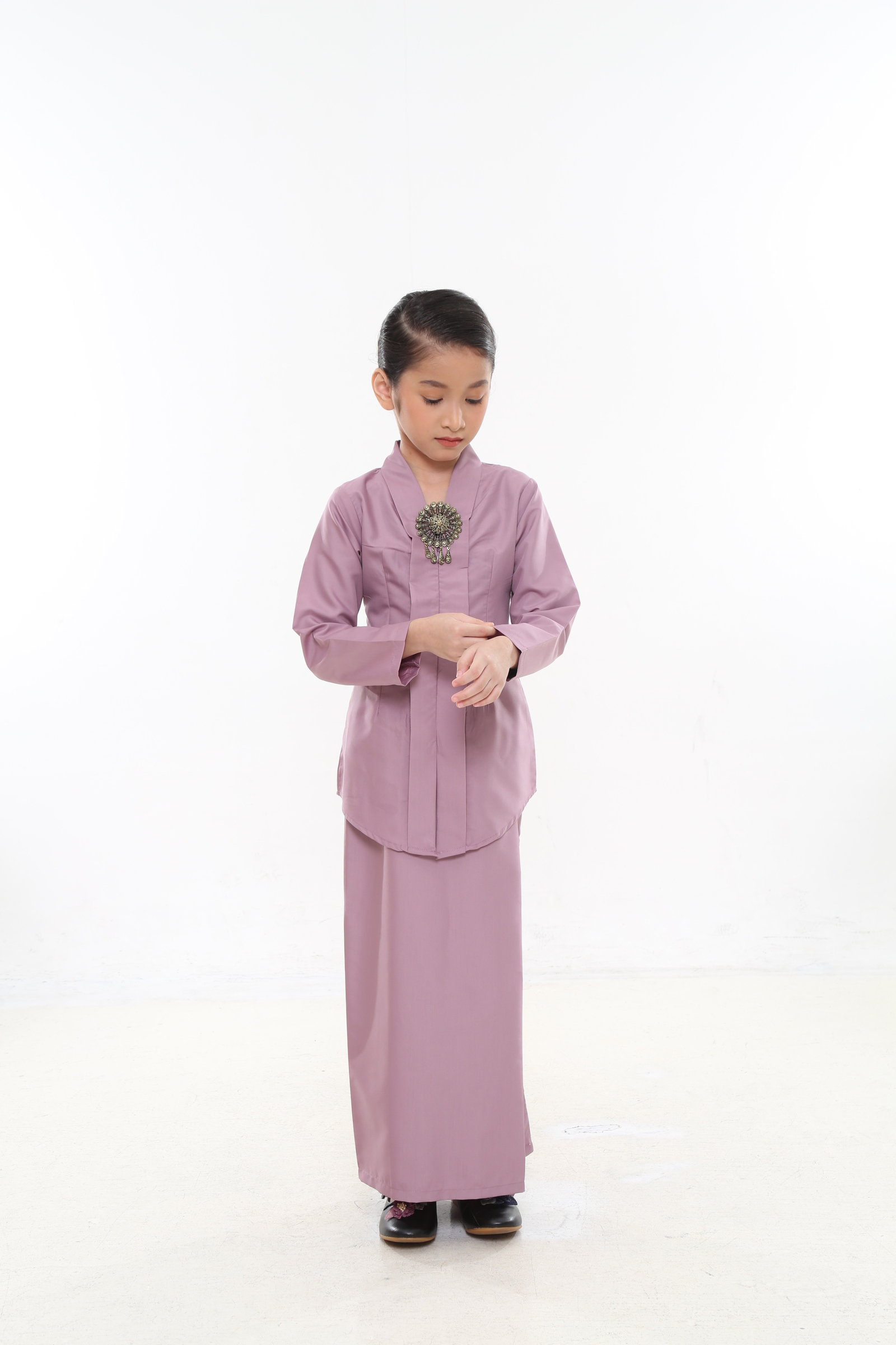 Kebaya Rokiah Kids – AMAR AMRAN