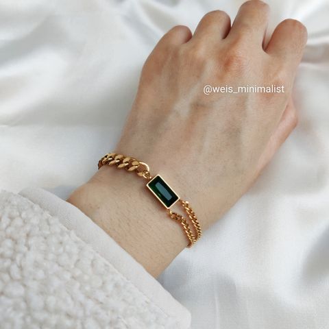 Freyja Emerald Green Chain Bracelet – Weis Minimalist
