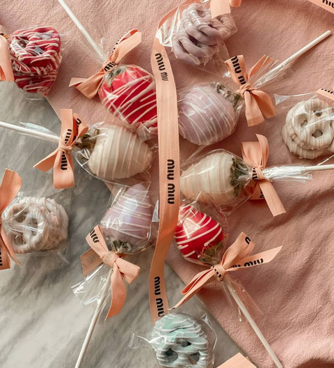 Strawberry pop – Ribbon Bunny Gift Sdn Bhd (1444650-A)