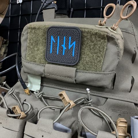 LINS 盧恩文 PVC臂章 – Linsholster