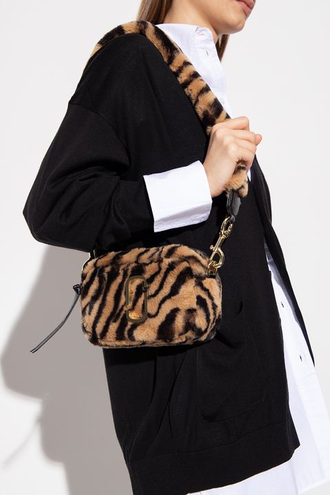 MARC JACOBS THE SNAPSHOT TIGER STRIPE PLUSH – DYRA NADIRA INDUSTRIES