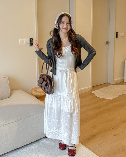 Misty Bloom 3-Pieces Set “雾灰山茶花”三件套套装 – Simple 9Teen