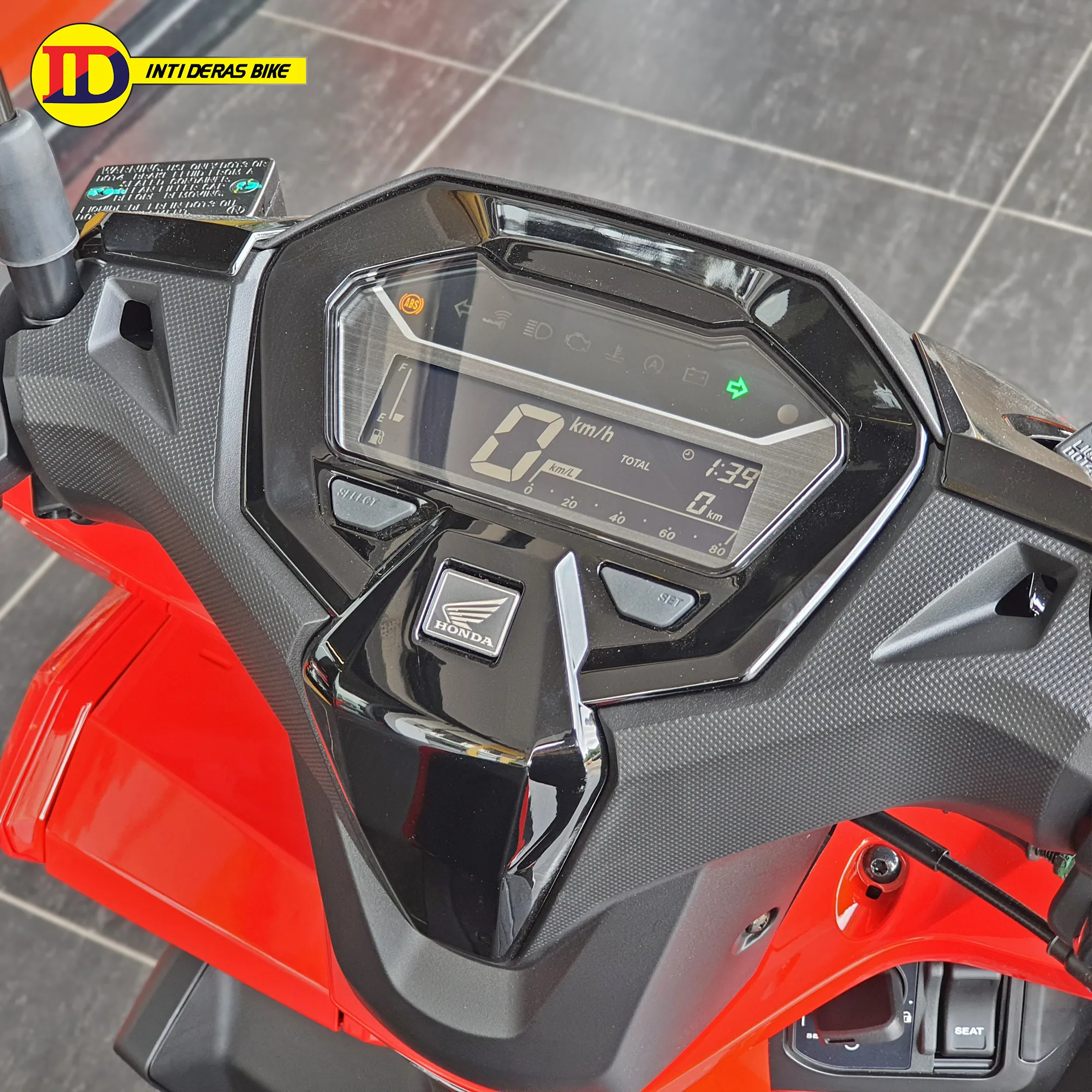 Honda Vario 160 – INTI DERAS BIKE SDN BHD