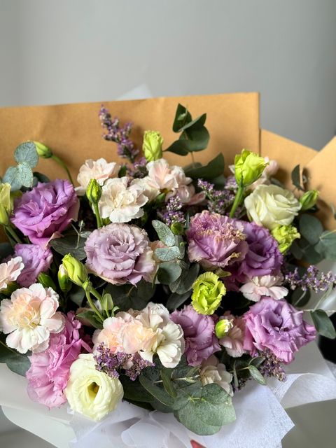 Lilac Muse – Flowerlab