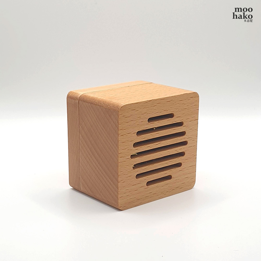 Classic Wooden Music Cube – moohako / 木音屋