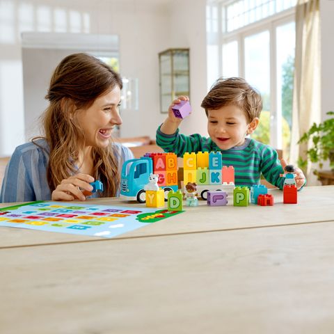 LEGO 10915 字母卡車 – Brick 12 磚家 | LEGO 樂高積木專賣店