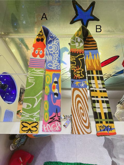 KAGA 塗鴉圍巾 – 19991232