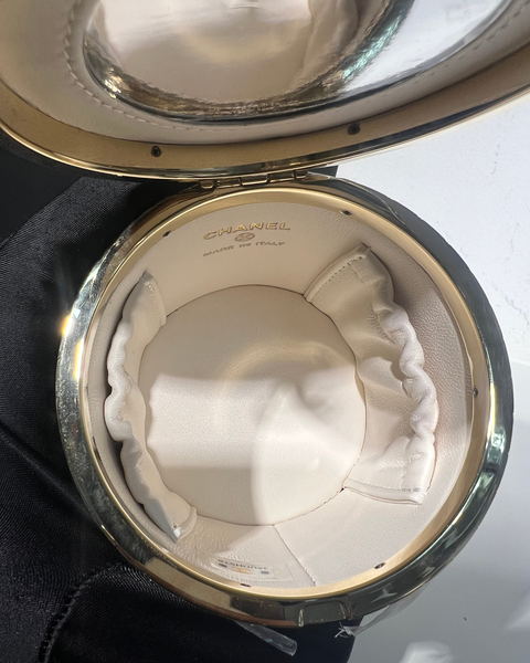 Chanel Lock Round Vanity Case with Chain Quilted Lambskin Mini – portluxe