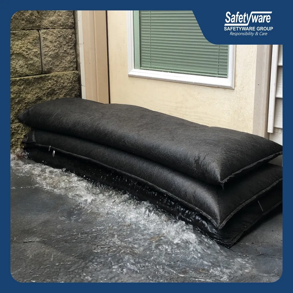 QUICK DAM Water Activated Flood Barrier | Flood Bag | Flood Control ...