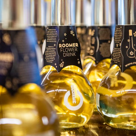 RoomeR Box 飄花經典禮盒 $2199 訂購請洽詢 – 蒔年一晌 TIMEAN