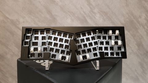 Record Spring Alice Keyboard – Click & Brew Cafe - Coffee & Keyboards ...